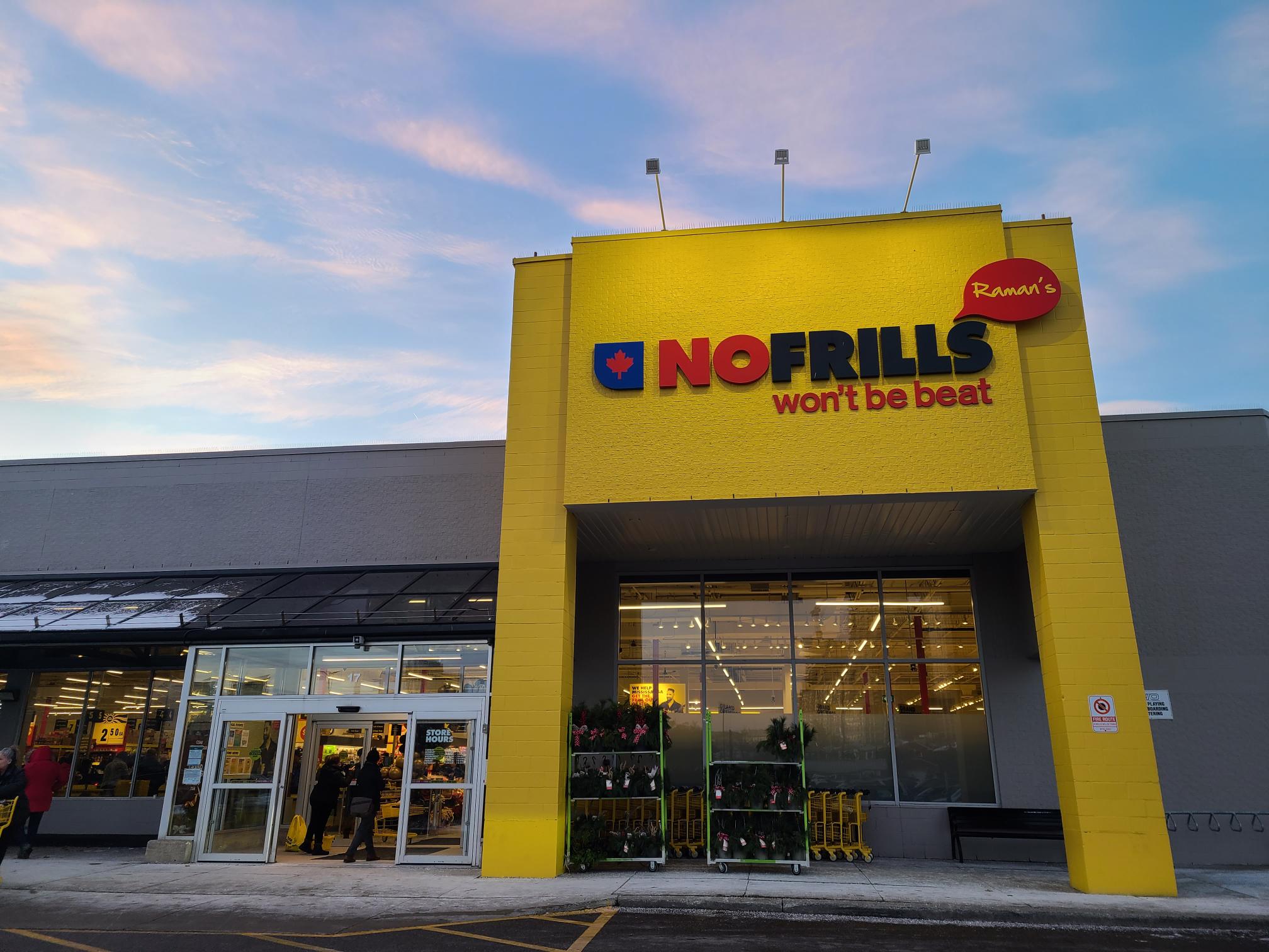 No Frills Hours No Frills Abbotsford, BC Nejmark Architect