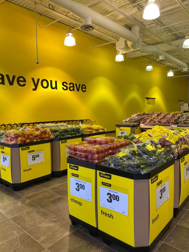 PHOTO GALLERY: Inside Loblaw’s first No Name store | Canadian Grocer