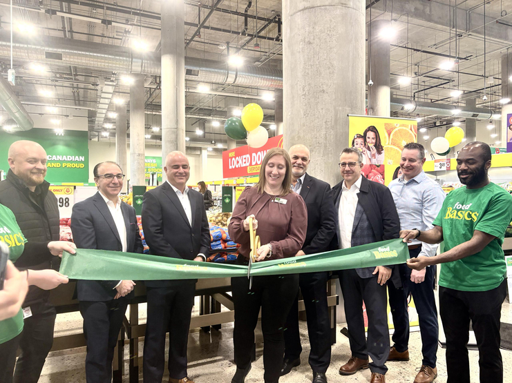 PHOTO GALLERY: Food Basics opens new store in Mississauga, plans six ...