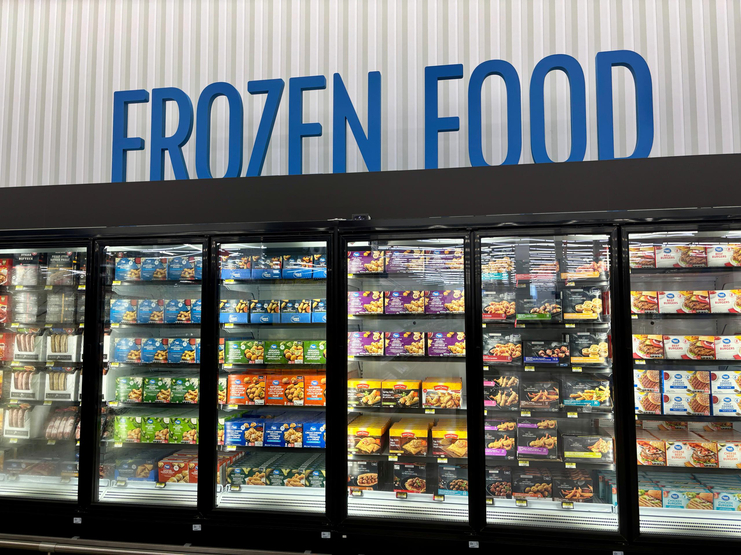 PHOTO GALLERY: Walmart opens 'compact' Supercentre in Mississauga ...