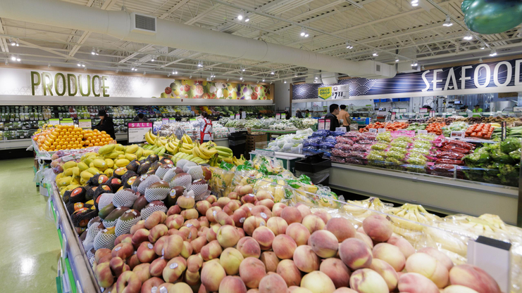 PHOTO GALLERY: T&T opens new store in London | Canadian Grocer