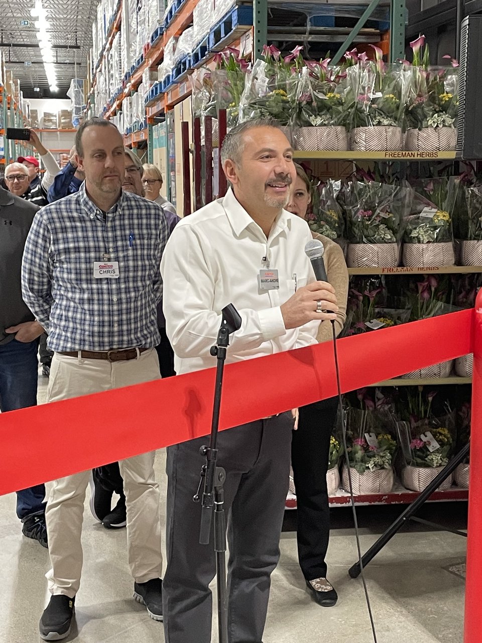 Costco opens doors to upgraded warehouse in London, Ont. | Canadian Grocer