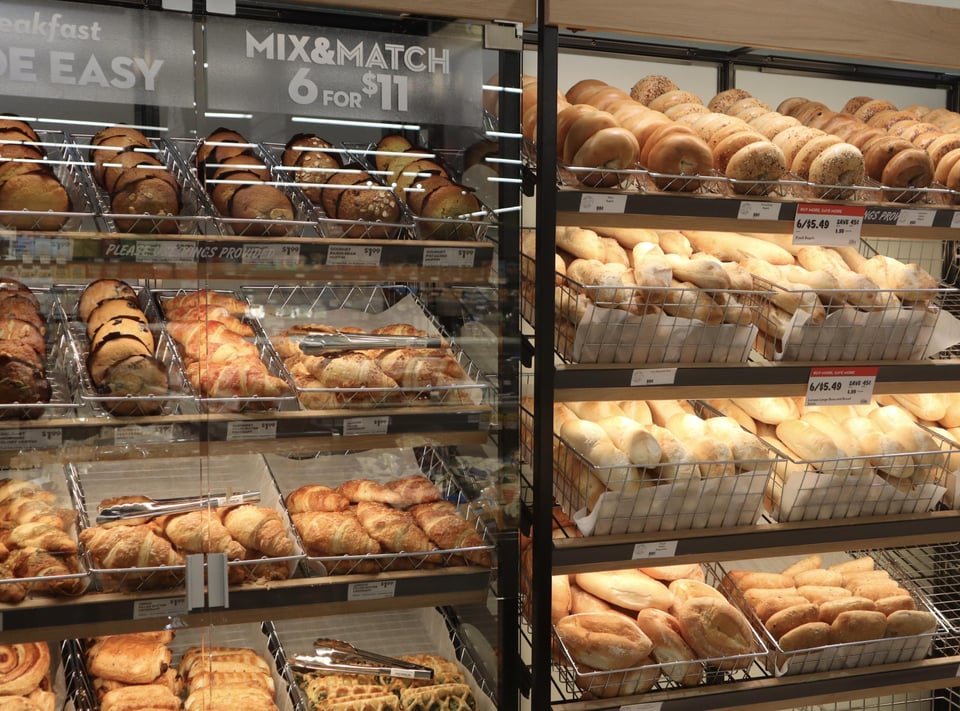 PHOTO GALLERY: Longo's unveils new store in Vaughan, Ont. | Canadian Grocer