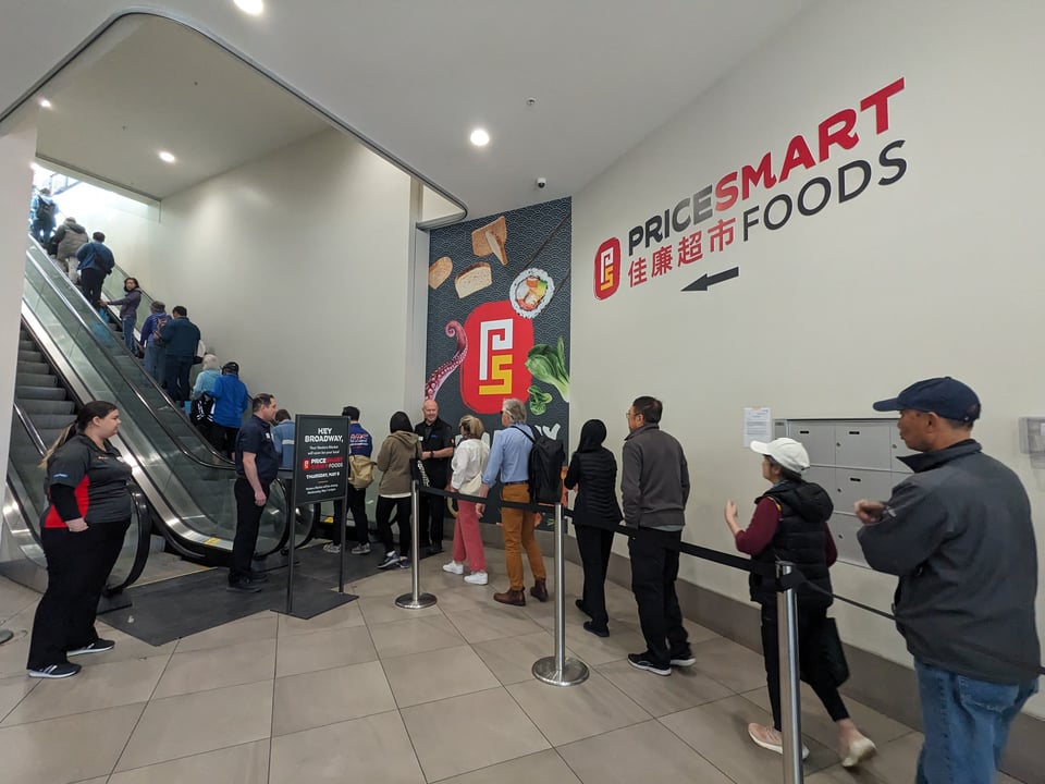 PHOTO GALLERY: PriceSmart Foods opens first Vancouver store | Canadian ...
