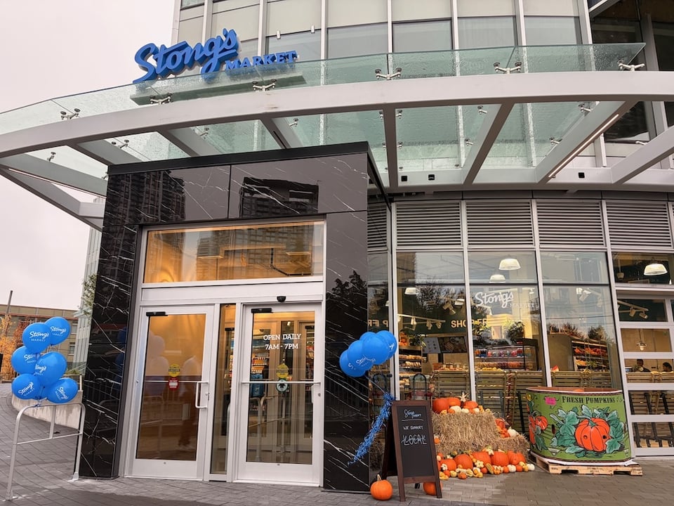Stong’s Market opens fourth location in Surrey, B.C. | Canadian Grocer