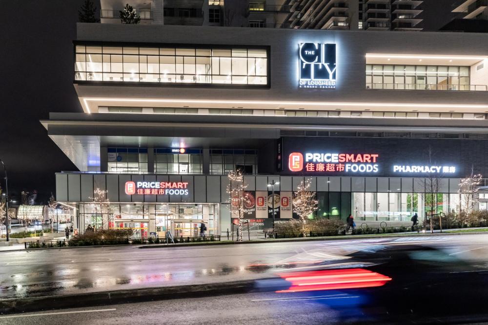 PHOTO GALLERY: PriceSmart Foods opens third location | Canadian Grocer