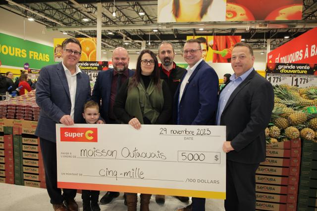 Metro opens new Super C store in Buckingham, Que. | Canadian Grocer