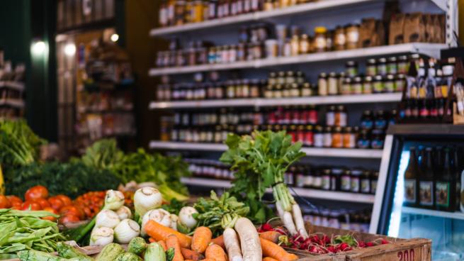 Feds should boost grocery competition at home, not seek outsider ...