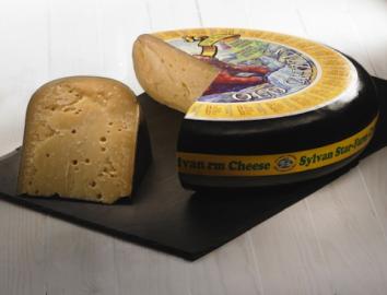 Canadian Cheese Grand Prix winners gallery | Canadian Grocer