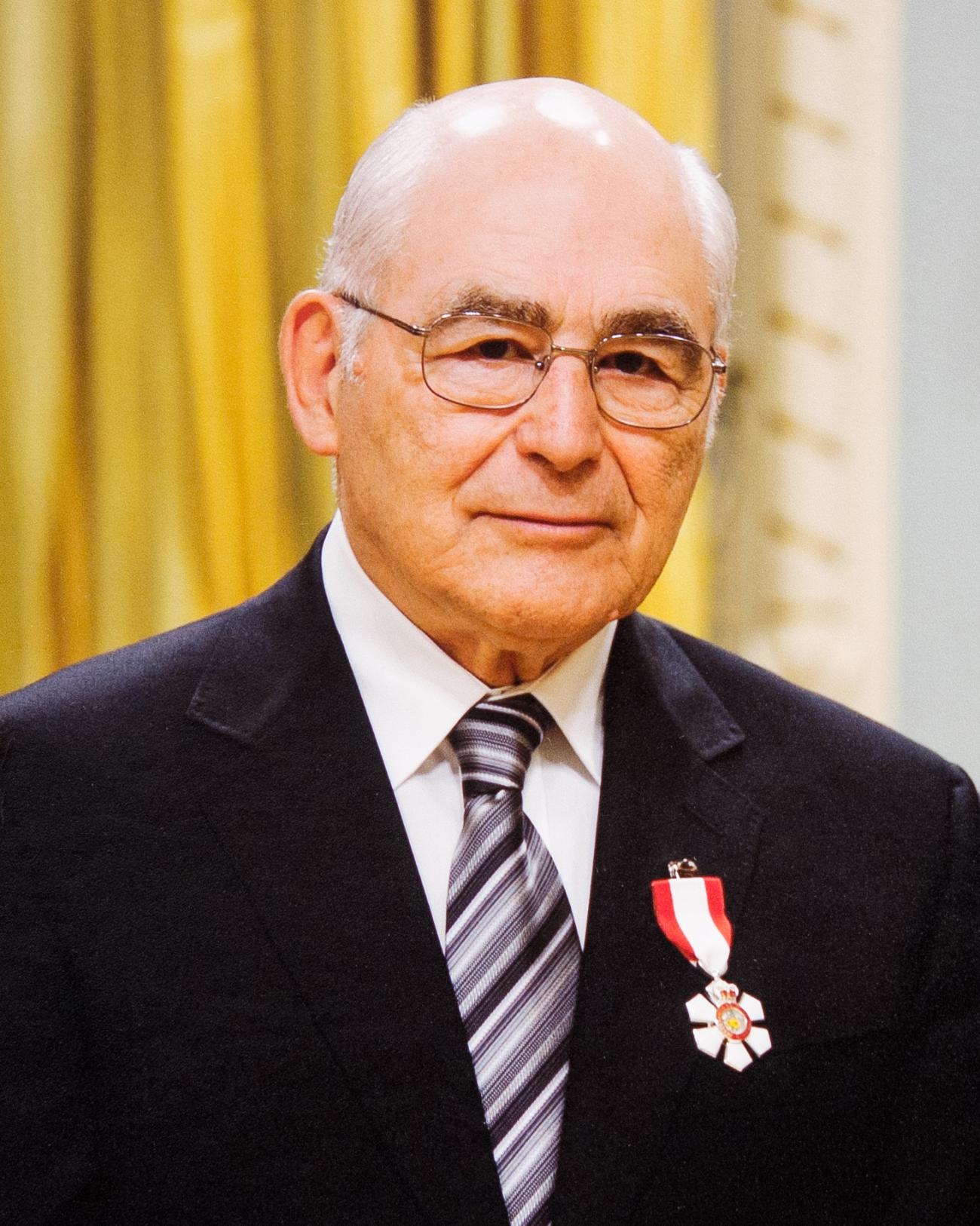 Frank Lovsin, founder of Freson Bros. passes away | Canadian Grocer