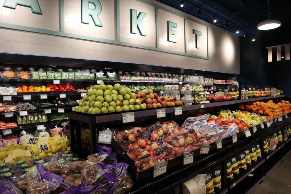 PHOTO GALLERY: Healthy Planet opens largest-ever store | Canadian Grocer